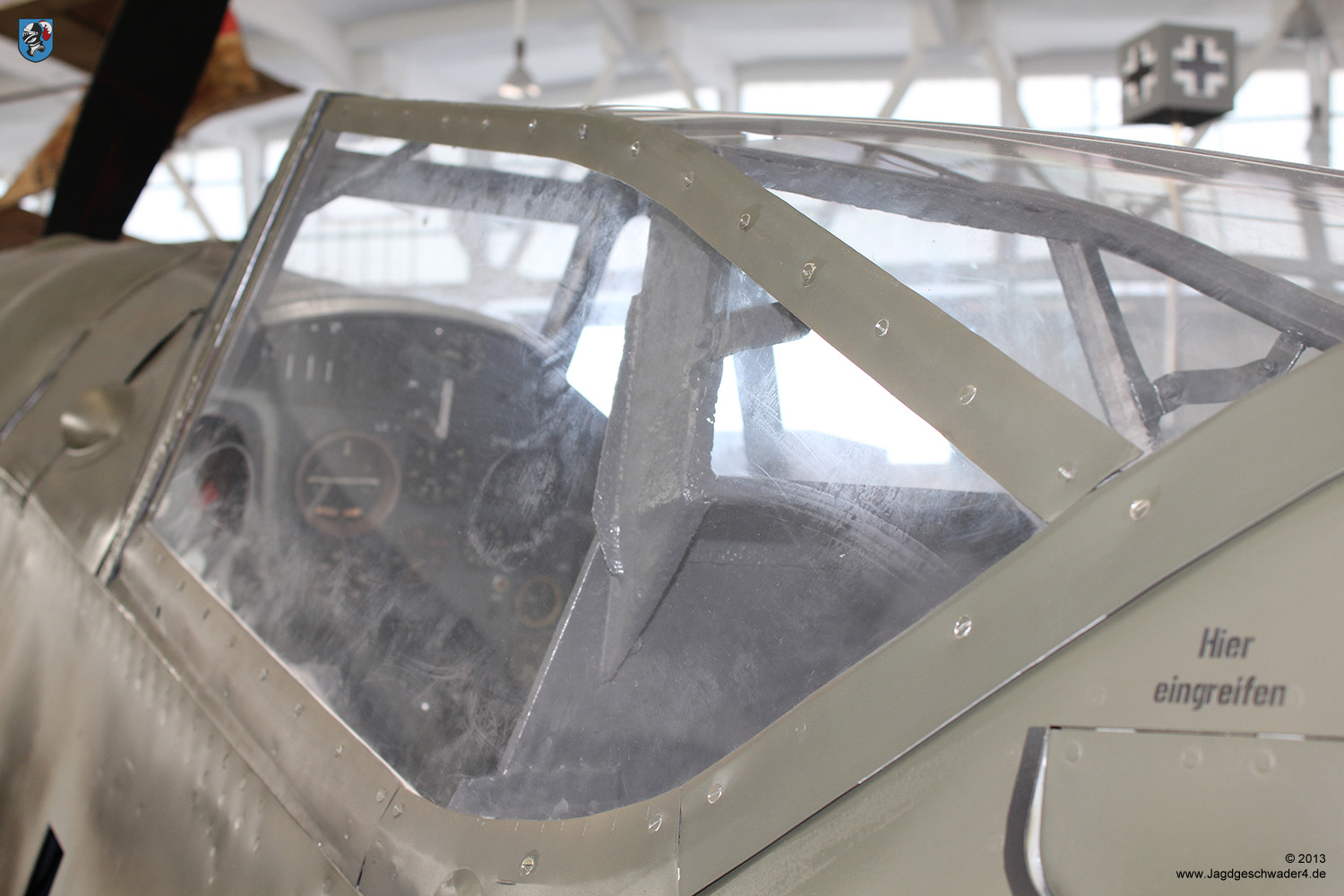 Windshield thickness of a Messerschmitt Bf-109. : r/GermanWW2photos