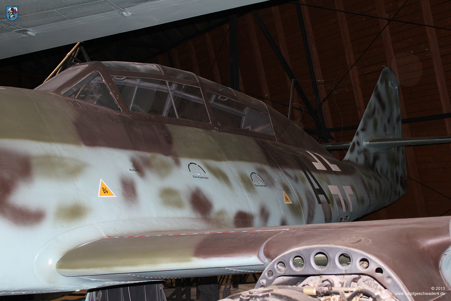 1/32 Me 262 B-1a - LSP Discussion - Large Scale Planes